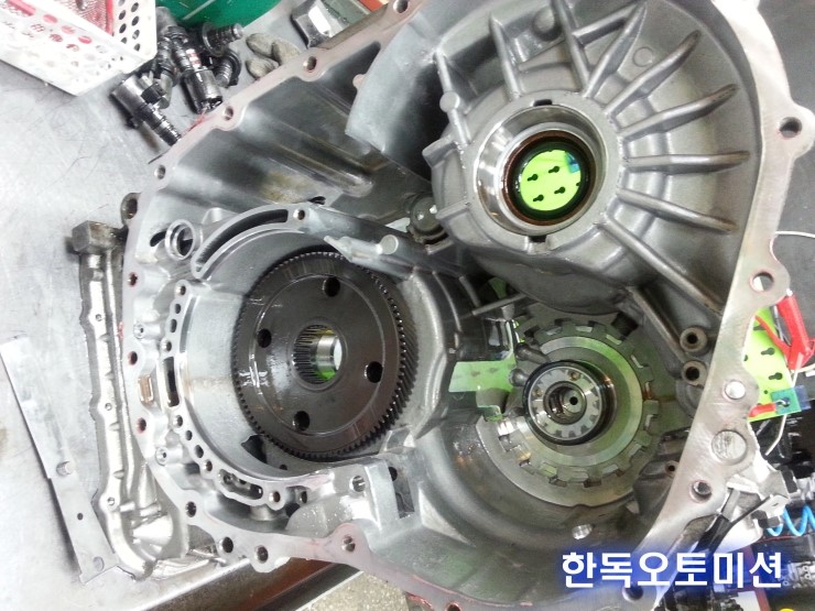 그렌져tg 2006년 5단 오토미션수리 뎀퍼클러치 시스템이상 냉간시 소음이 앵하는 소음크로 출발시 슬립그랜저 그랜져tg 댐퍼