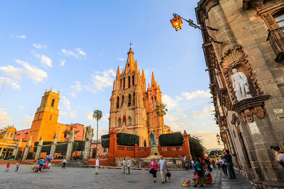 멕시코 산 미겔 데 아옌데 세계에서 가장 아름다운 도시 산미겔데아옌데 San Miguel De Allende 성당 주변
